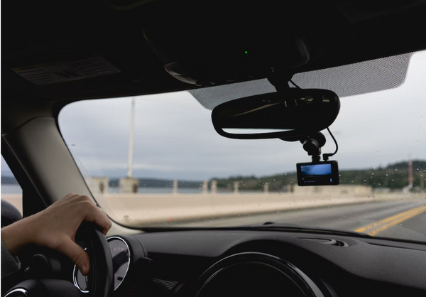 How to Install a Dash Cam Mount in 5 Easy Steps – Acecam Canada